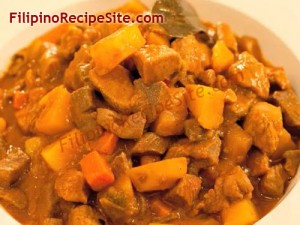 Menudo | Filipino Recipe
